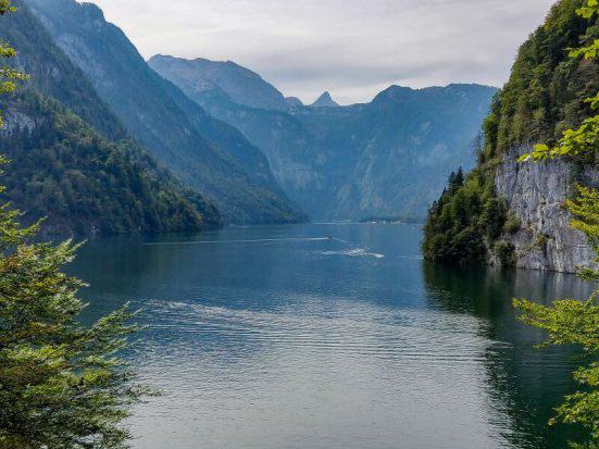 Top 10 Koenigssee sights: tips for the dream lake in Germany ⛰️