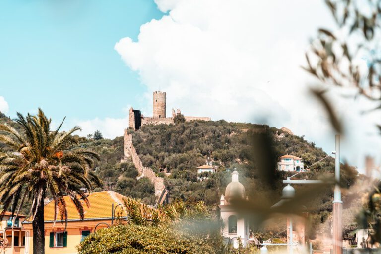 Mittelmeer-Magie Italien: Ligurien Route an der Riviera di Ponente